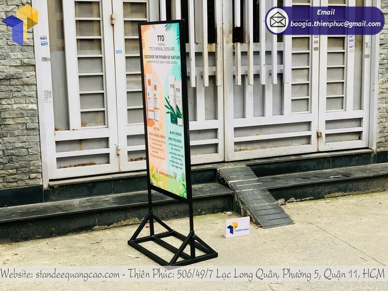 Standee Quảng Cáo 2 Mặt In Theo Yêu Cầu – Nhận Làm Số Lượng Lớn
